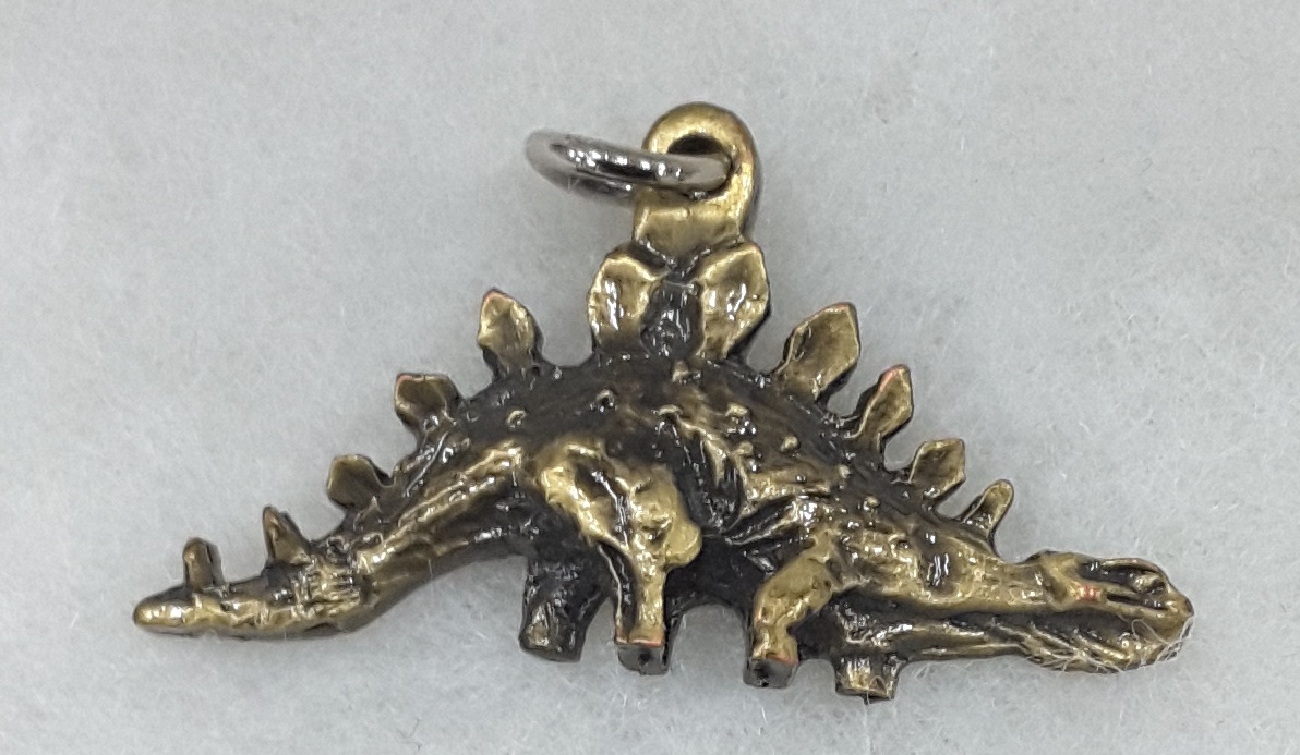 DINOSAUR - STEGASAURUS - Australian Tourist Souvenirs